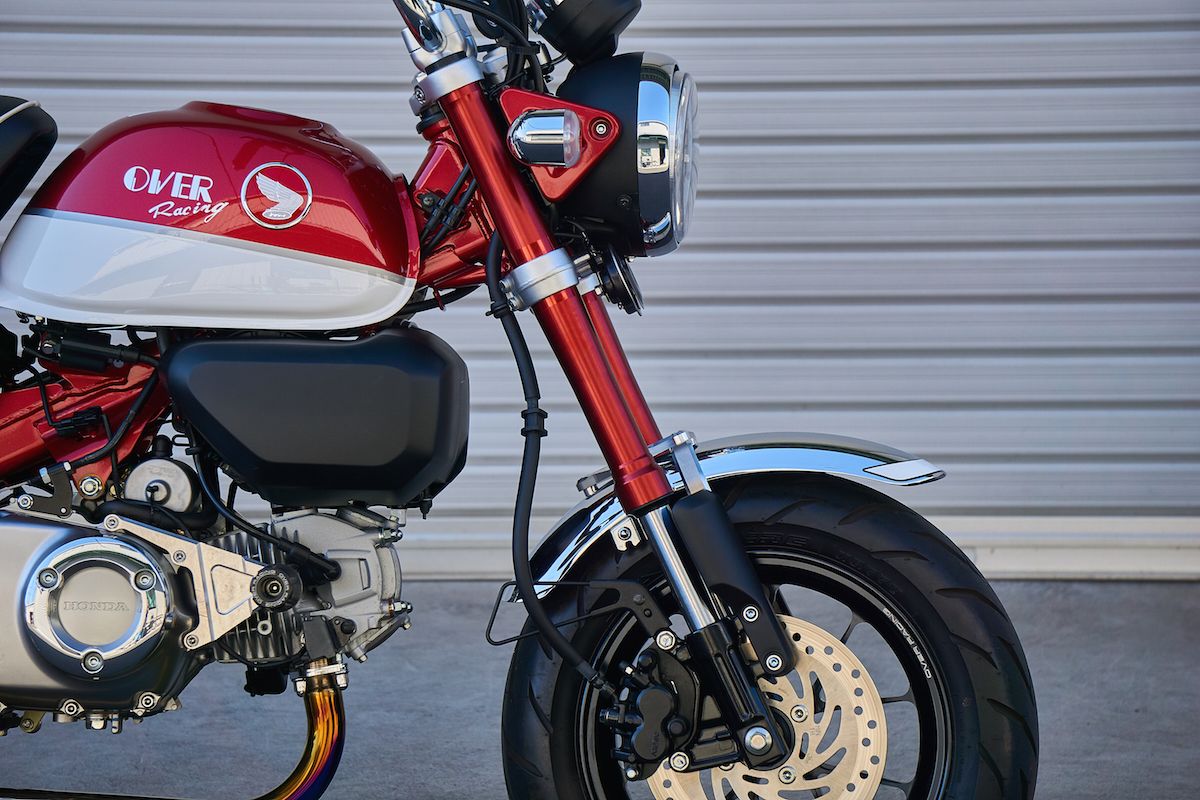 Pát hạ dè trước OVER RACING cho MONKEY 125 – Sagobi