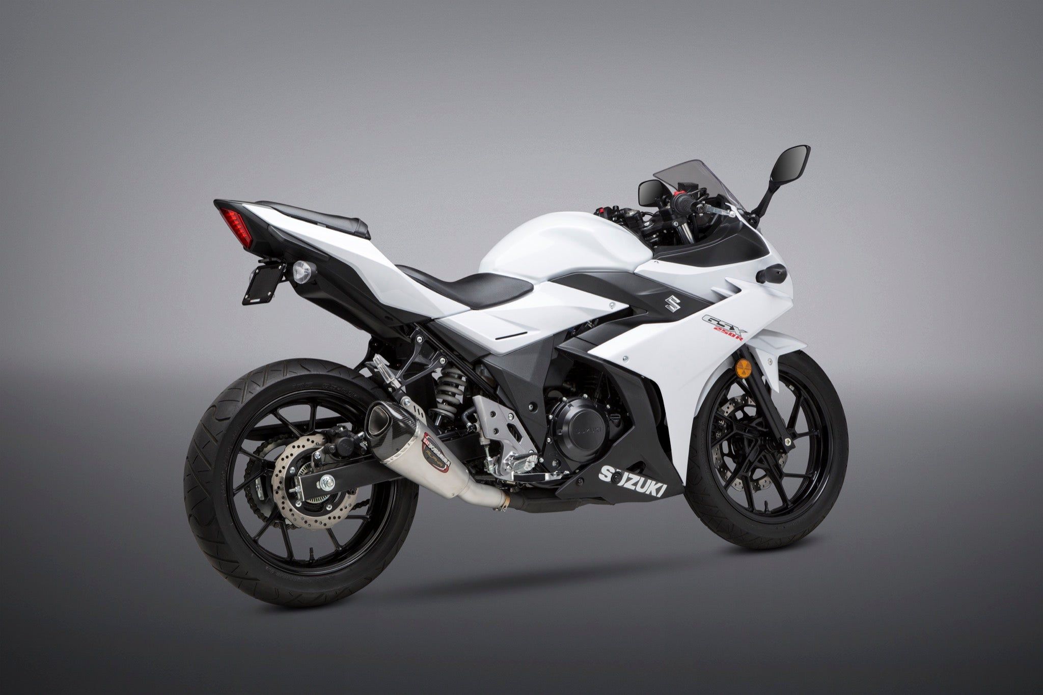 Lon pô YOSHIMURA ALPHA T (EPA) cho GSX250R – Sagobi