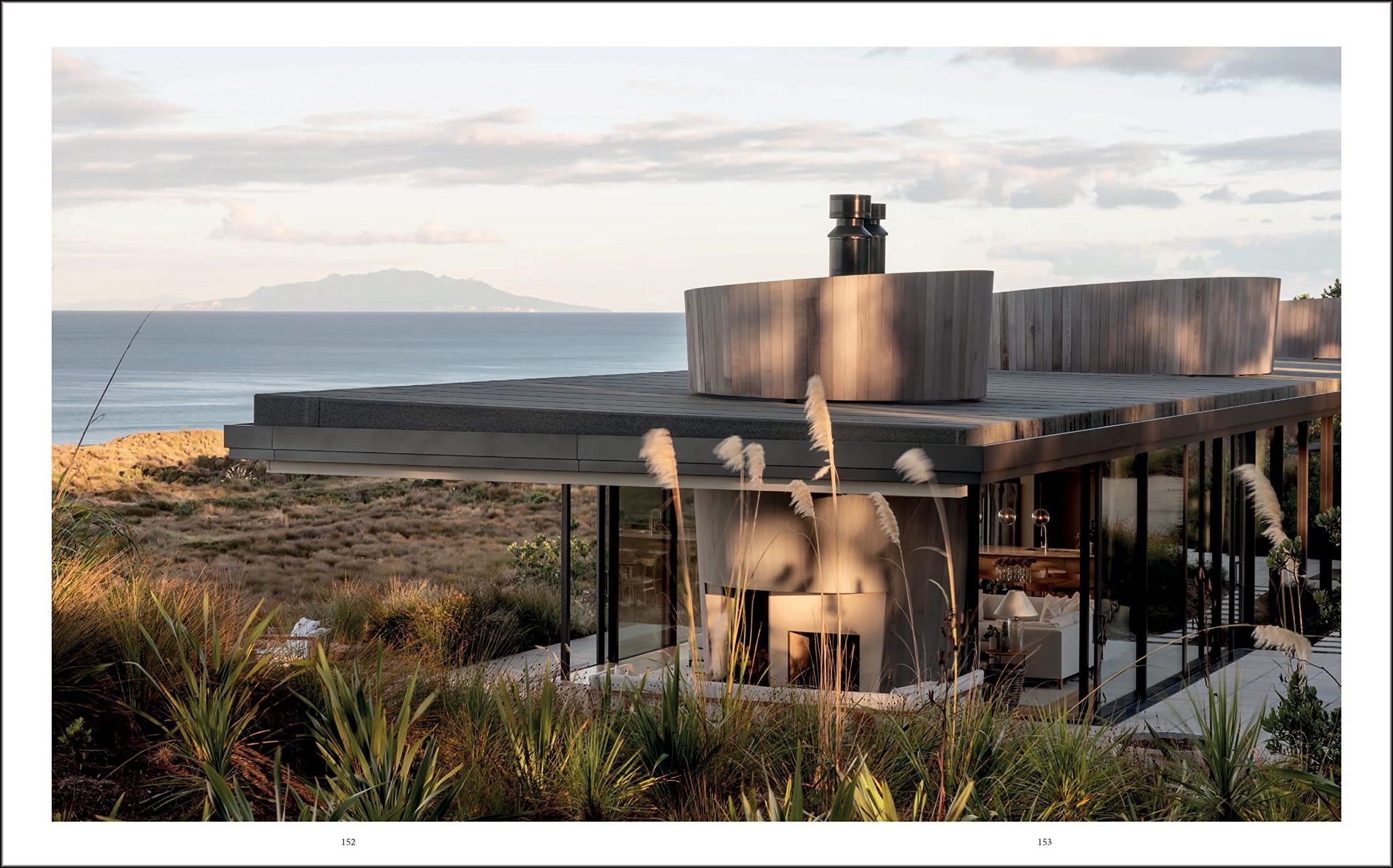 World's Finest Homes – ARTBOOK