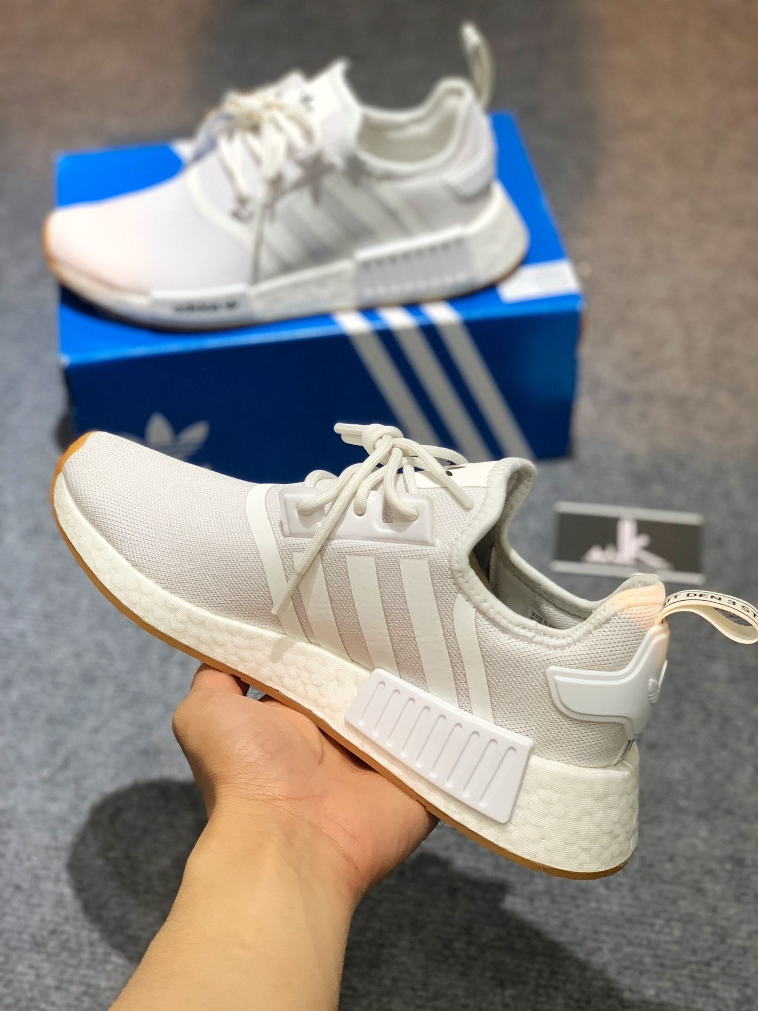 GZ9260 NMD R1 Primeblue White Gum – Weirdkos Sneakers