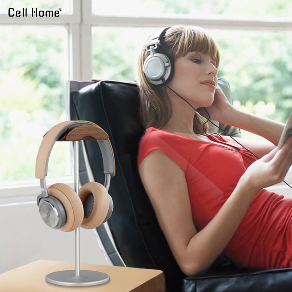 Giá đỡ tai nghe Headphone bằng gỗ óc chó với đế kim loại chống trượt ...