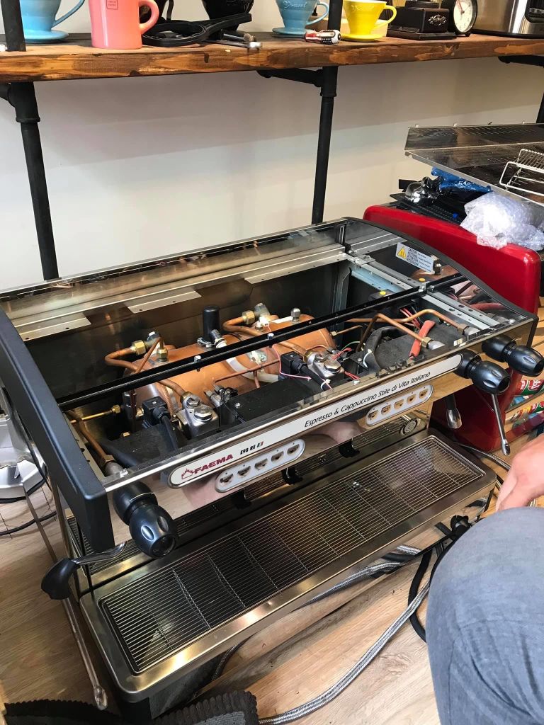 LA CIMBALI M27 RE 2 GROUP – nhất.SaigonCoffee