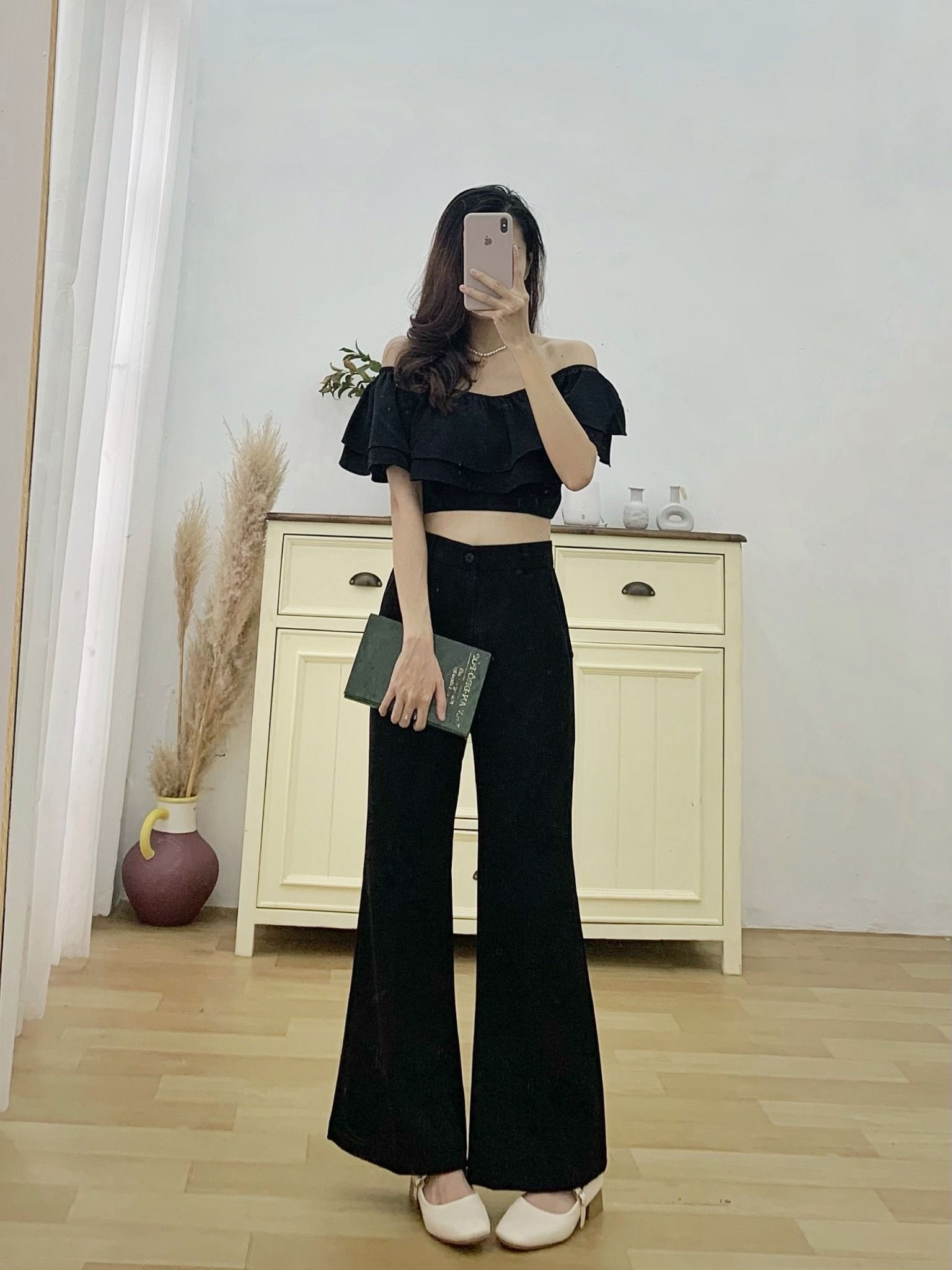 Shy top – Wonder House