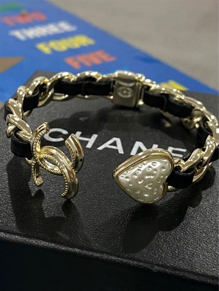 VT C mix chữ x trái tim – MK MENSWEAR