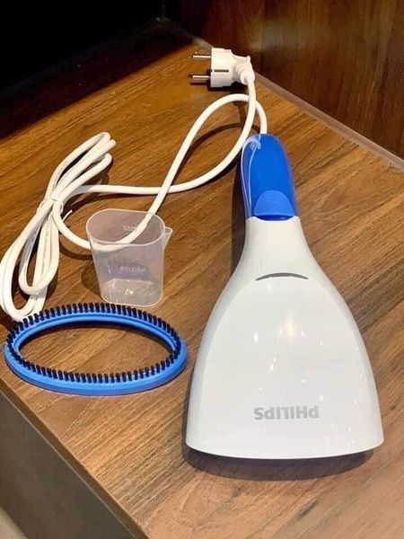 Bàn là hơi nước cầm tay PHILIPS GC300