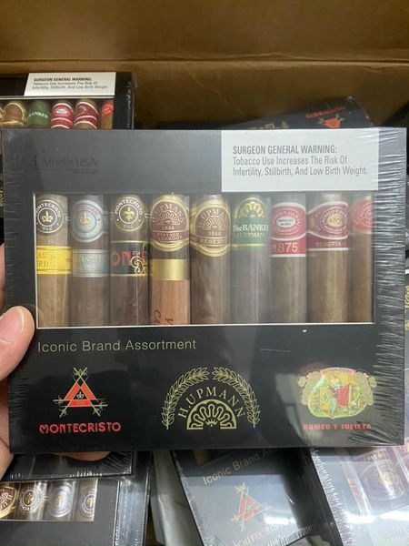 Xì gà Montecristo Sampler 9 Cigar - Non Cuba - Altadis USA