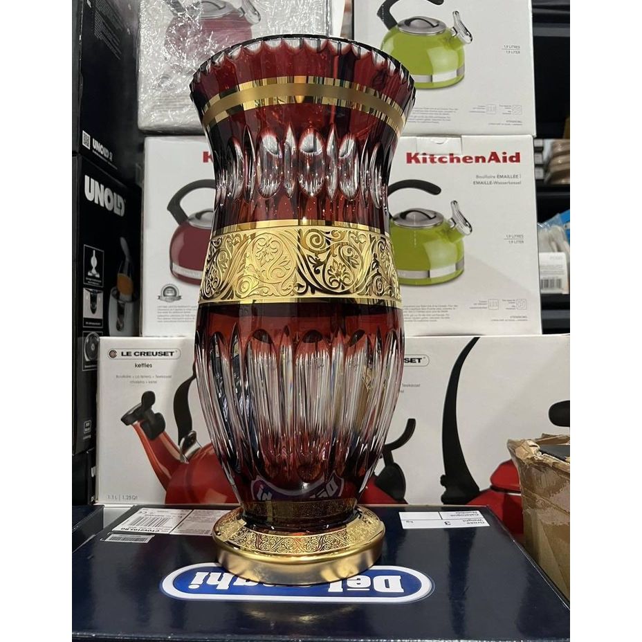 Bình hoa pha lê chân đế đỏ Ruby Ales Zverina