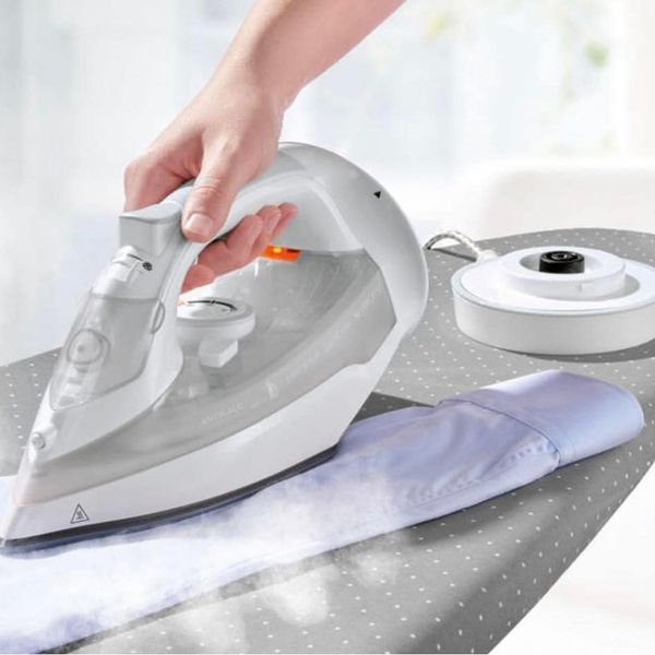 Bàn là Silvercrest không dây