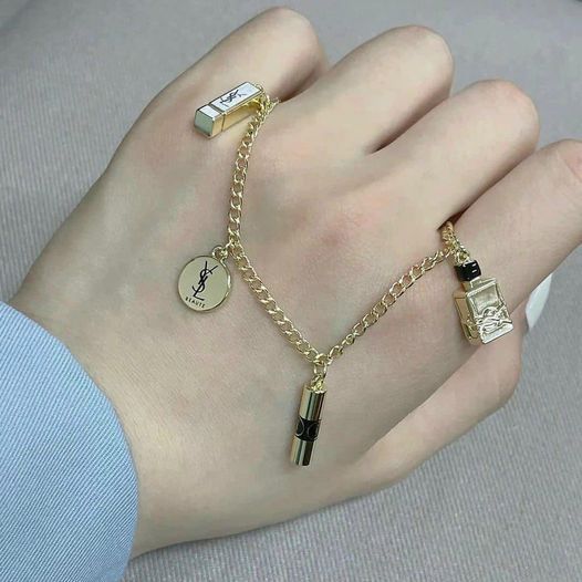 Vòng tay Gift YSL Auth 100%