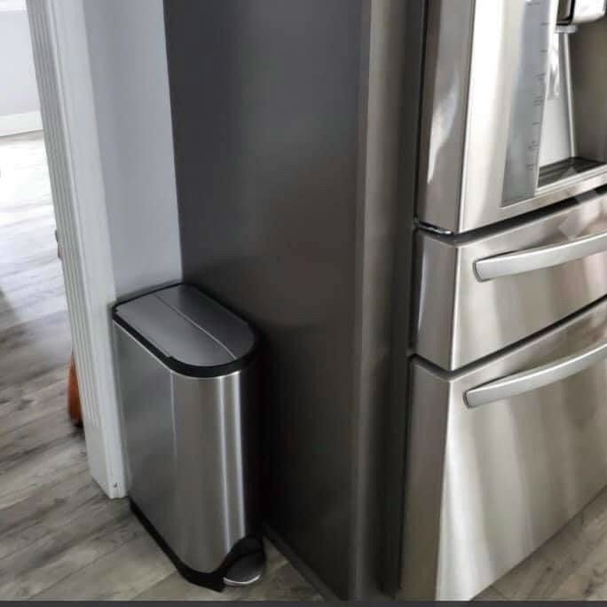 Thùng rác SimpleHuman cánh bướm 30L