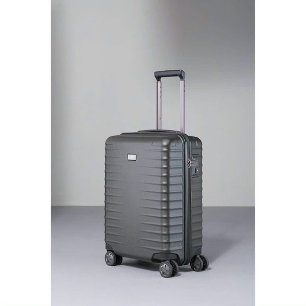 Vali Titan size cabin Made in Germany