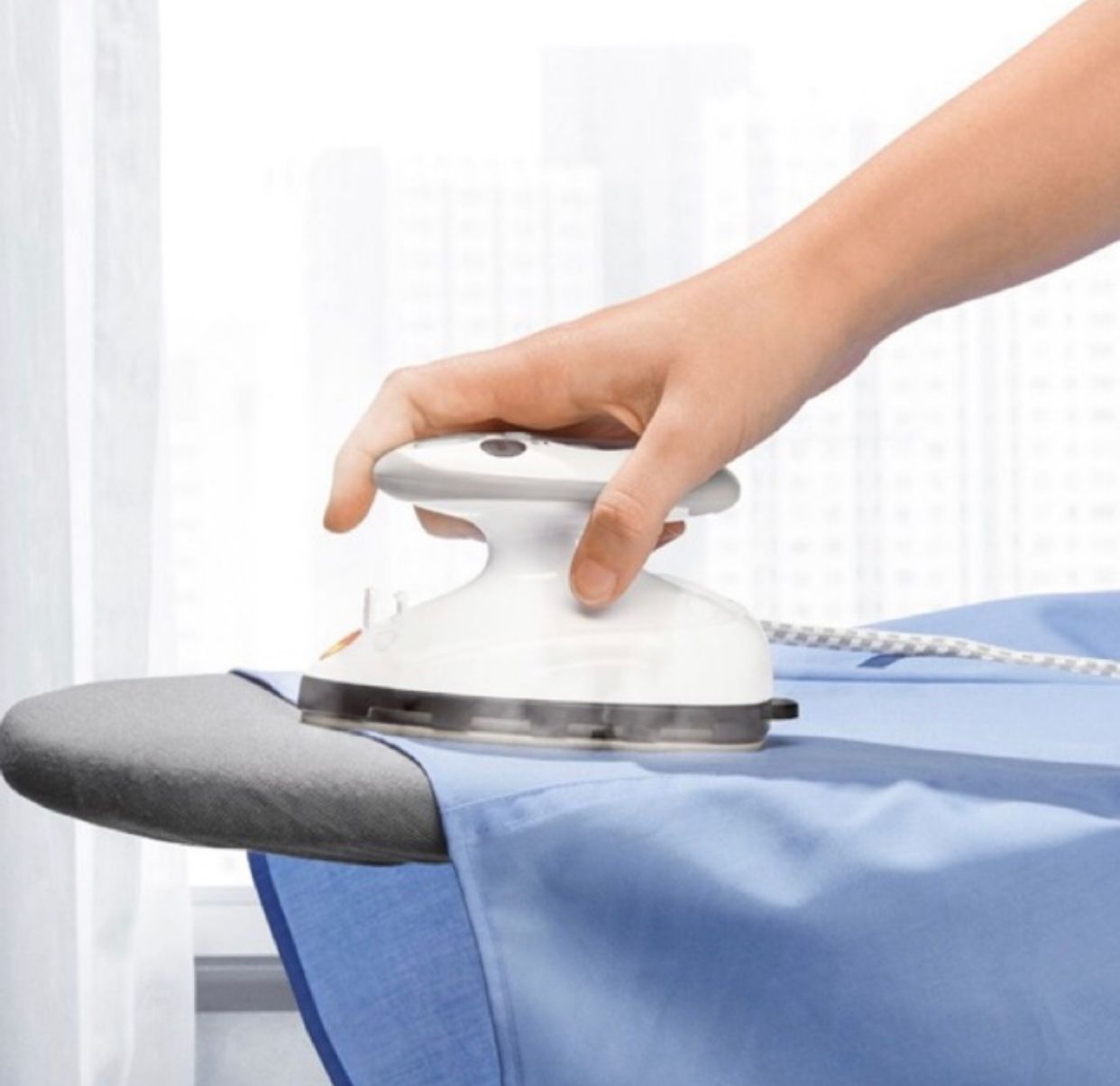 Bàn là Mini SILVERCREST SDBR 420