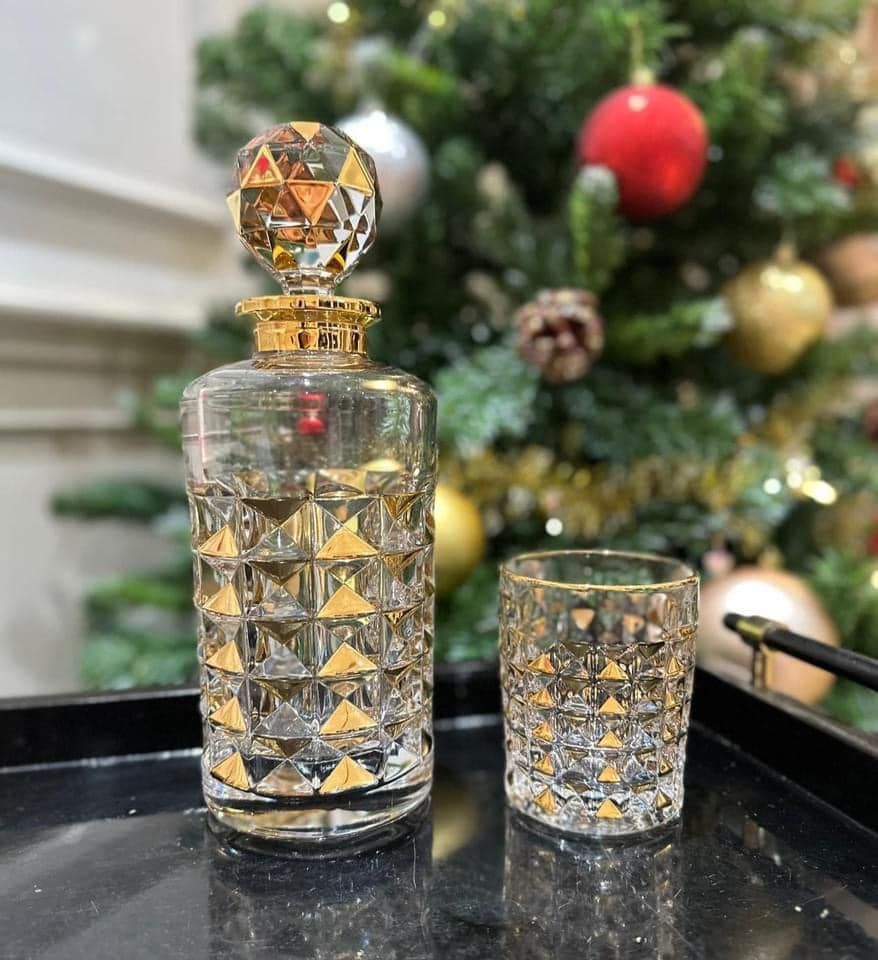 Bộ bình rượu Bohemia Diamond mạ vàng 24k mới 2023