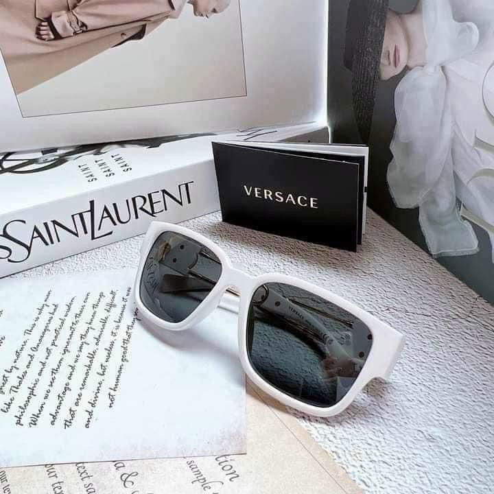Kính Versace kim bằng Restock màu trắng