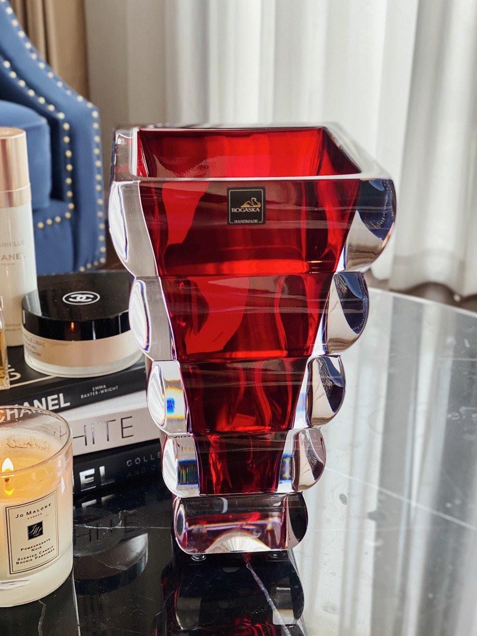Lọ hoa pha lê Rogaska Adria Màu đỏ