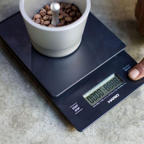 Cân Điện Tử Hario - DIGITAL TIMER DRIP SCALE – Mountain Pearl Roastery