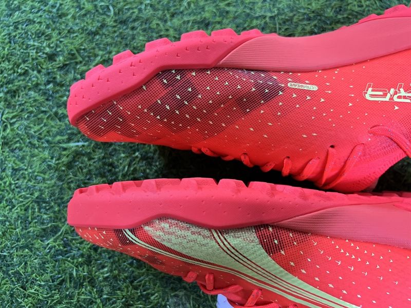 PUMA ULTRA ULTIMATE CAGE – Hùng Sport Store | Giày bóng đá chính hãng