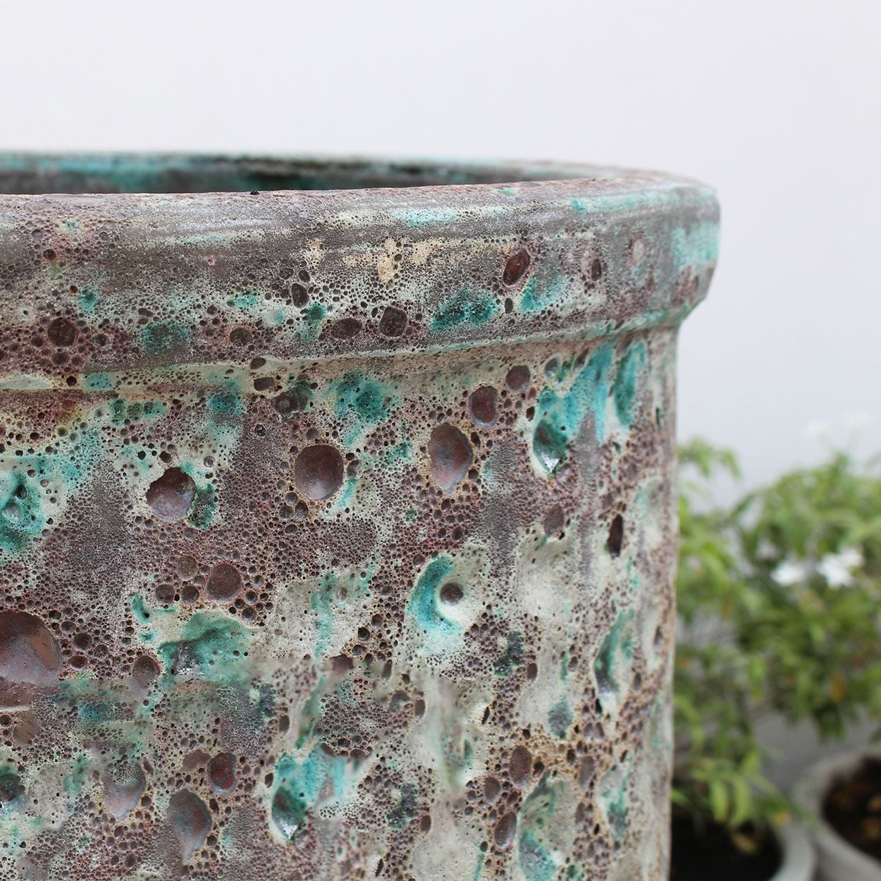 Bubble Cylinder Atlantic Planter | AuroraPots – Aurora Pots