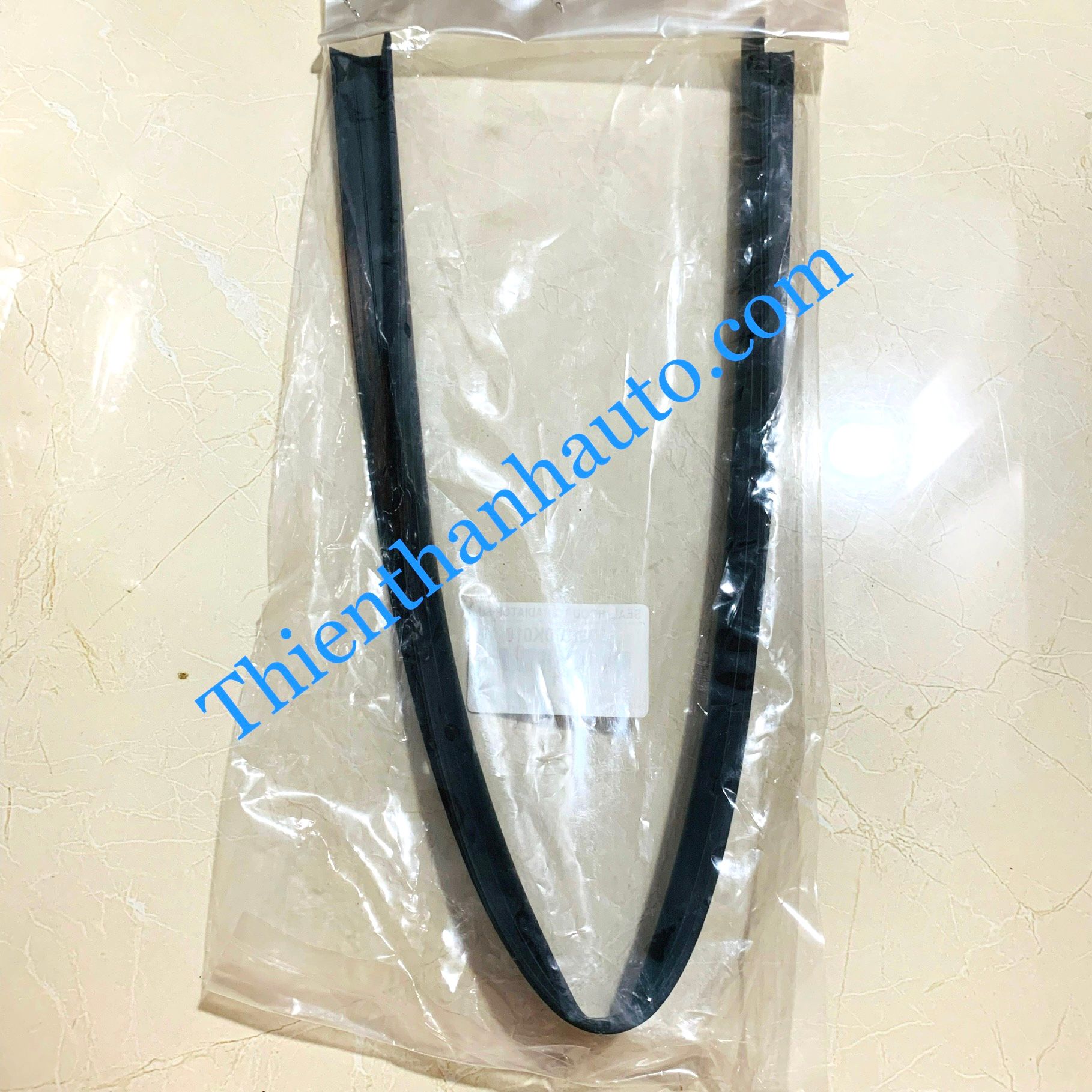 Gioăng cao su nắp capo Toyota Fortuner 2008-2013 chính hãng – Phụ tùng ...