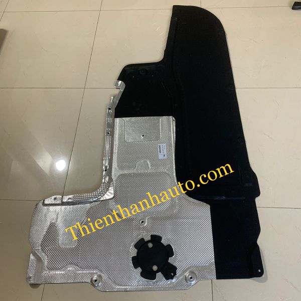 Chắn bùn hộp số BMW 520i chính hãng- 51757207147 -Phụ tùng Thiên Thanh ...