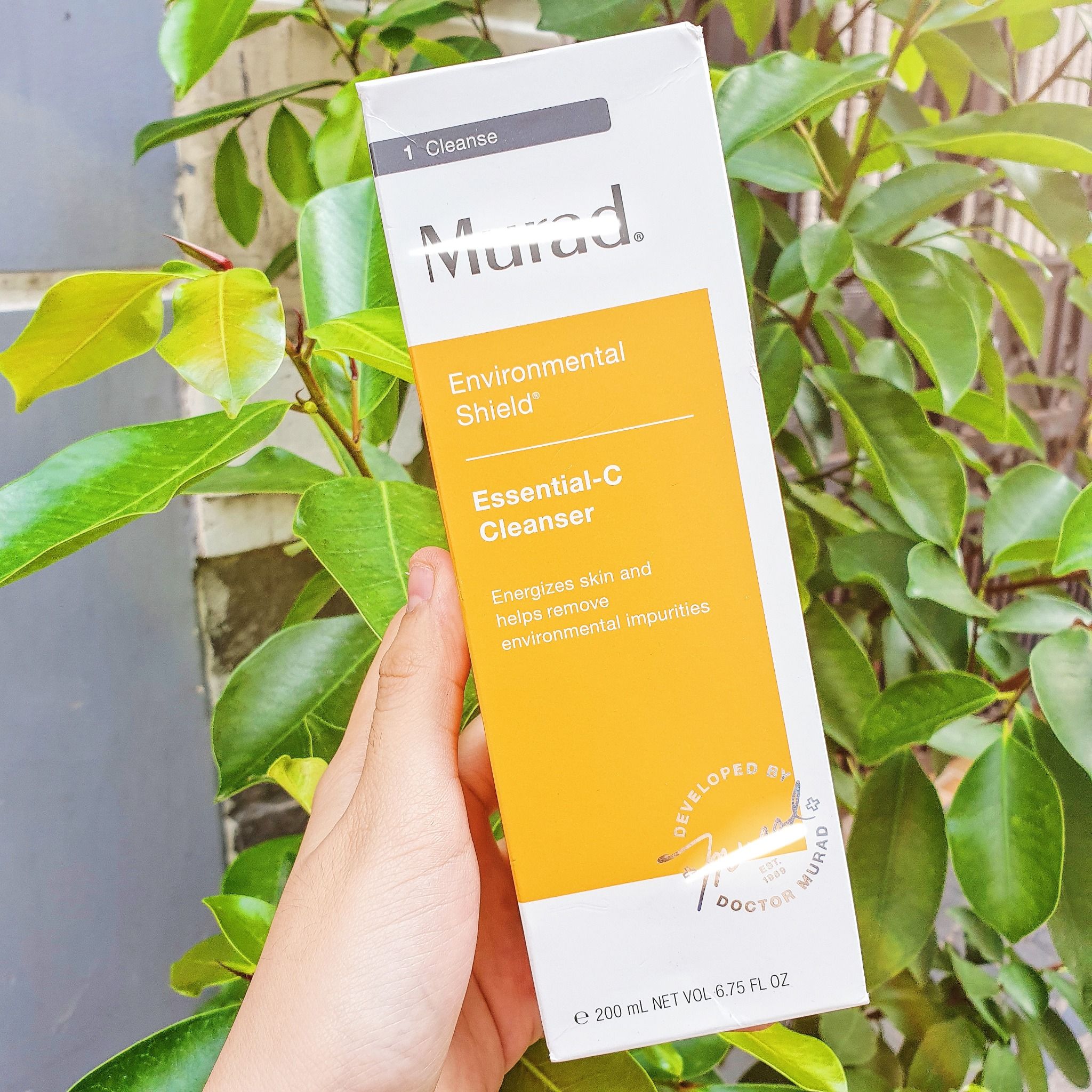 Sữa rửa mặt Murad Essential-C Cleanser – Vy Hí Beauty