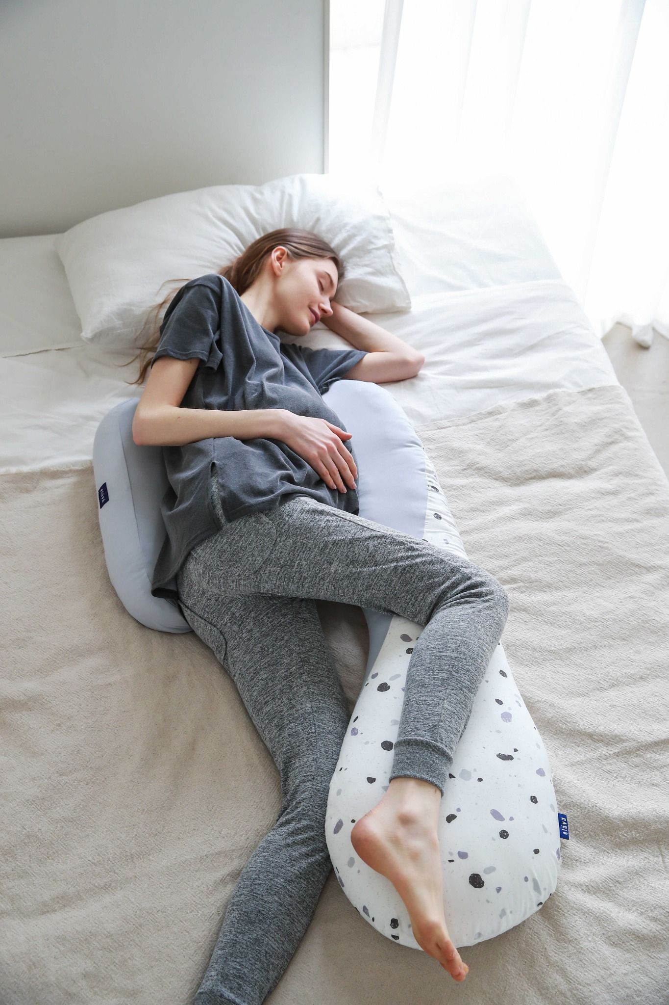 ELAVA COMBO GỐI BẦU + VỎ GỐI – YODEE Việt Nam