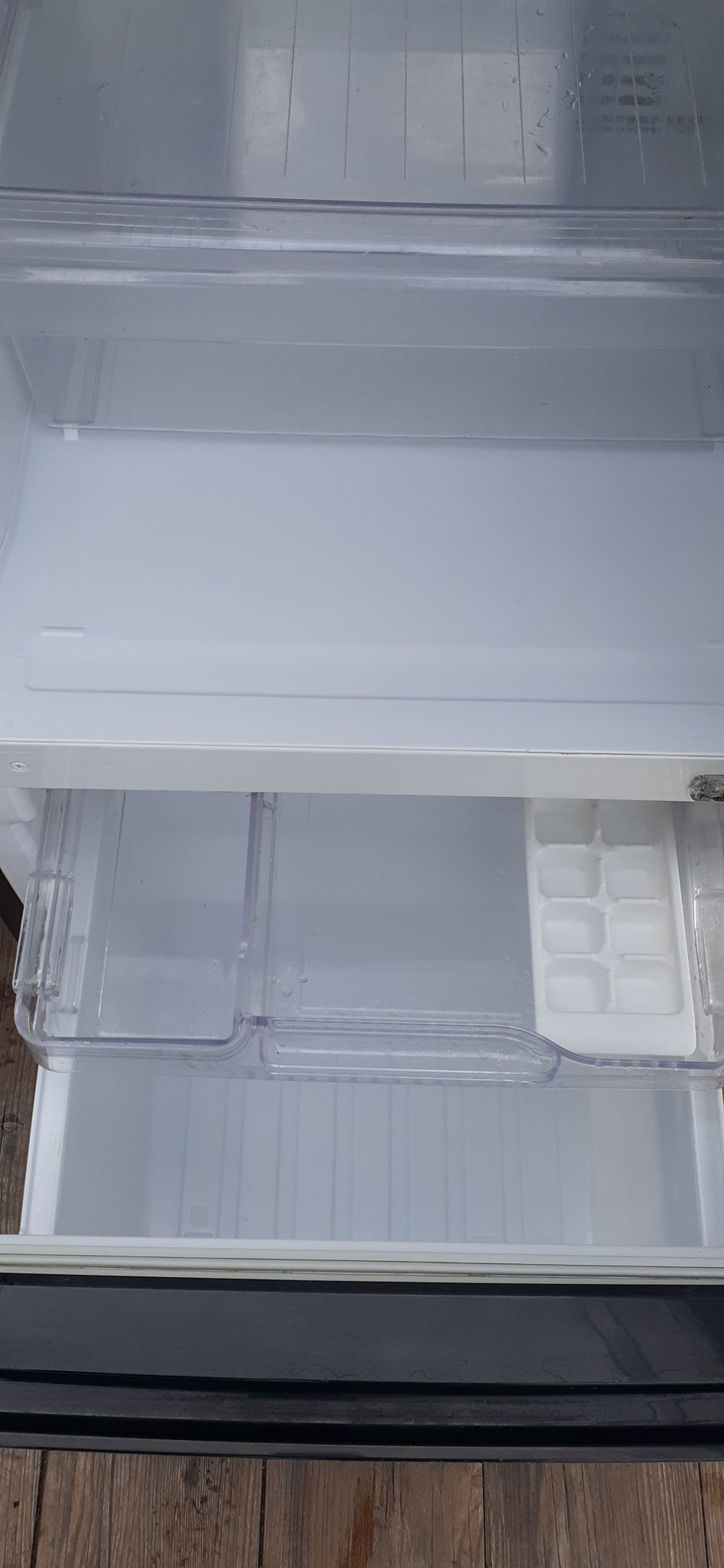 Tủ lạnh 150L c 12 D2330 Mitsubishi – Hallo Japan Recycle Store