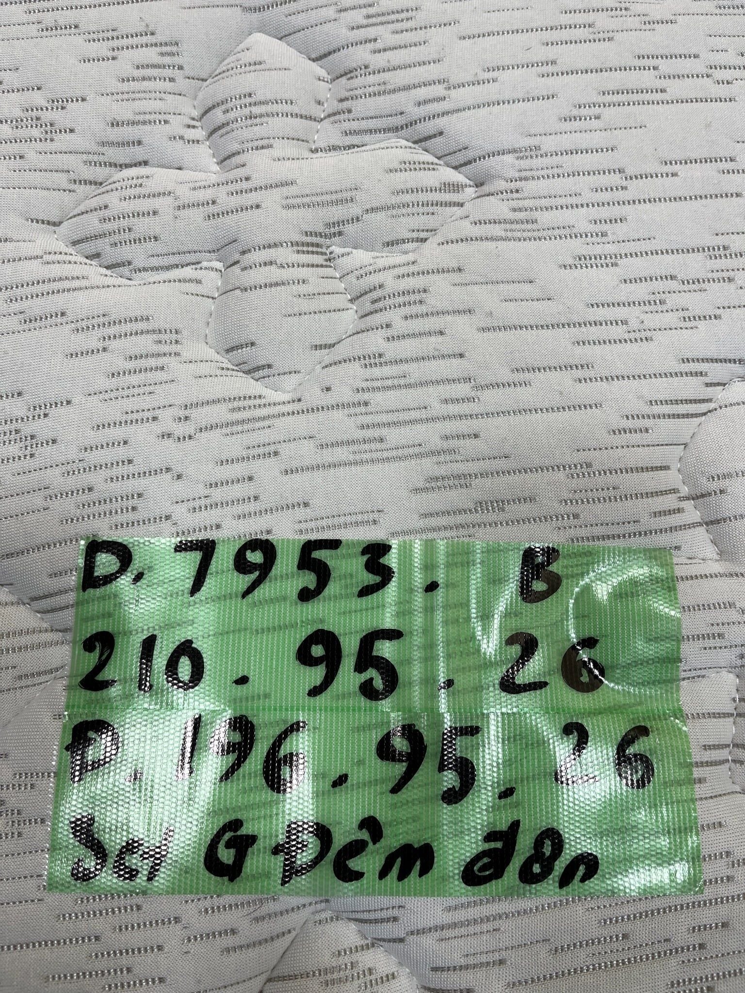 Set D7953 Giường, Đệm đơn có hộp B – Hallo Japan Recycle Store