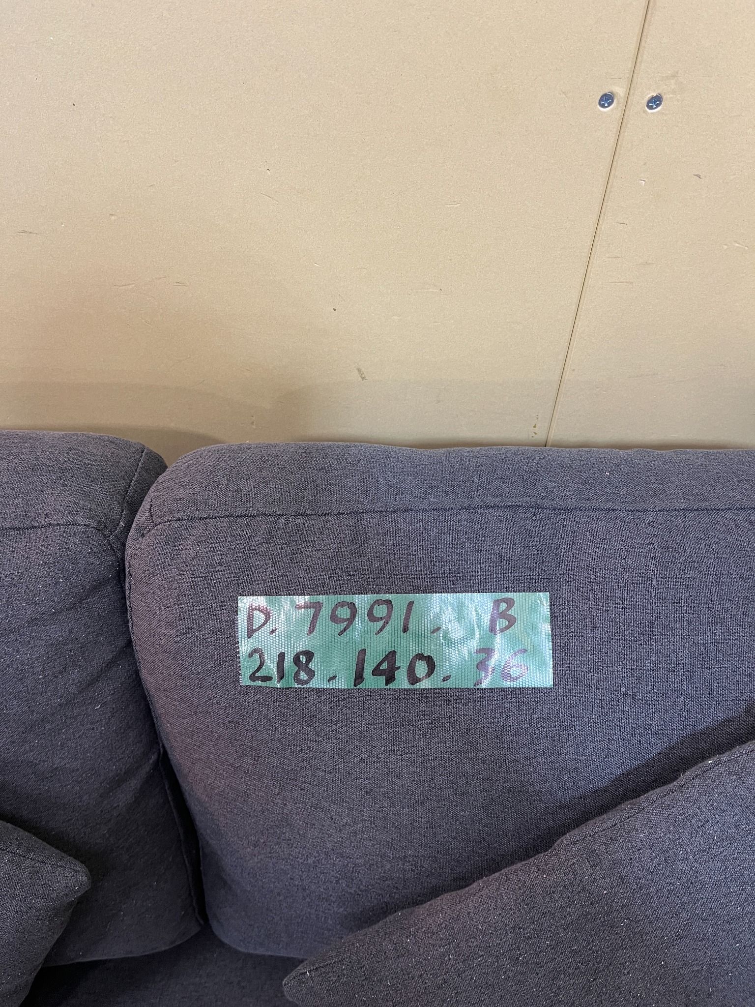 Sofa B D7991 218x140x36 (Không có bàn) – Hallo Japan Recycle Store