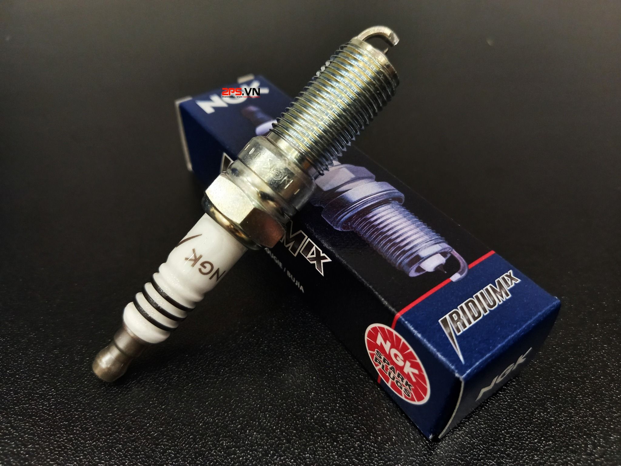 Bugi NGK Iridium IX cho Ford Ecosport, Fiesta, Focus, Captiva, Mazda ...