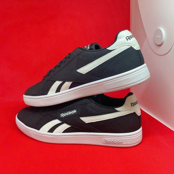 Giày Sneaker Chính Hãng – MỘC SHOES