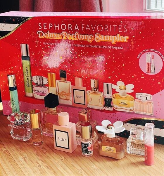 Bộ 8 nước hoa nữ mini SEPHORA FAVORITES Mini Deluxe Perfume Sampler Se ...