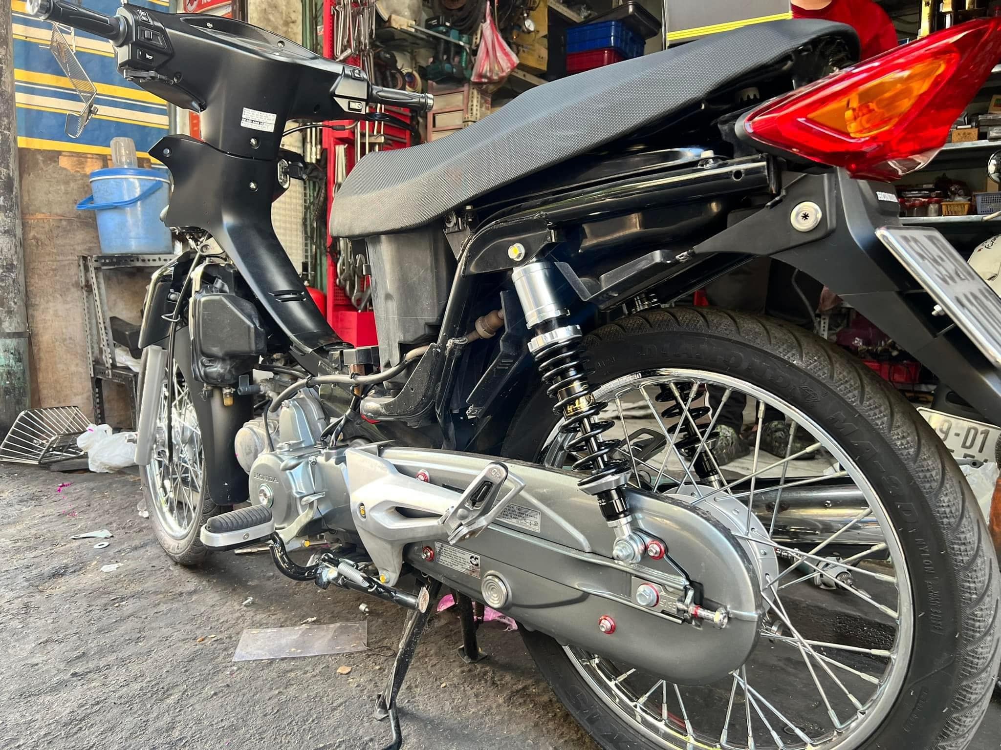 Phuộc REDLEO Wave/Dream/CUB/Future 125 330mm [ Có Tăng Chỉnh ] – Bùm 97 ...