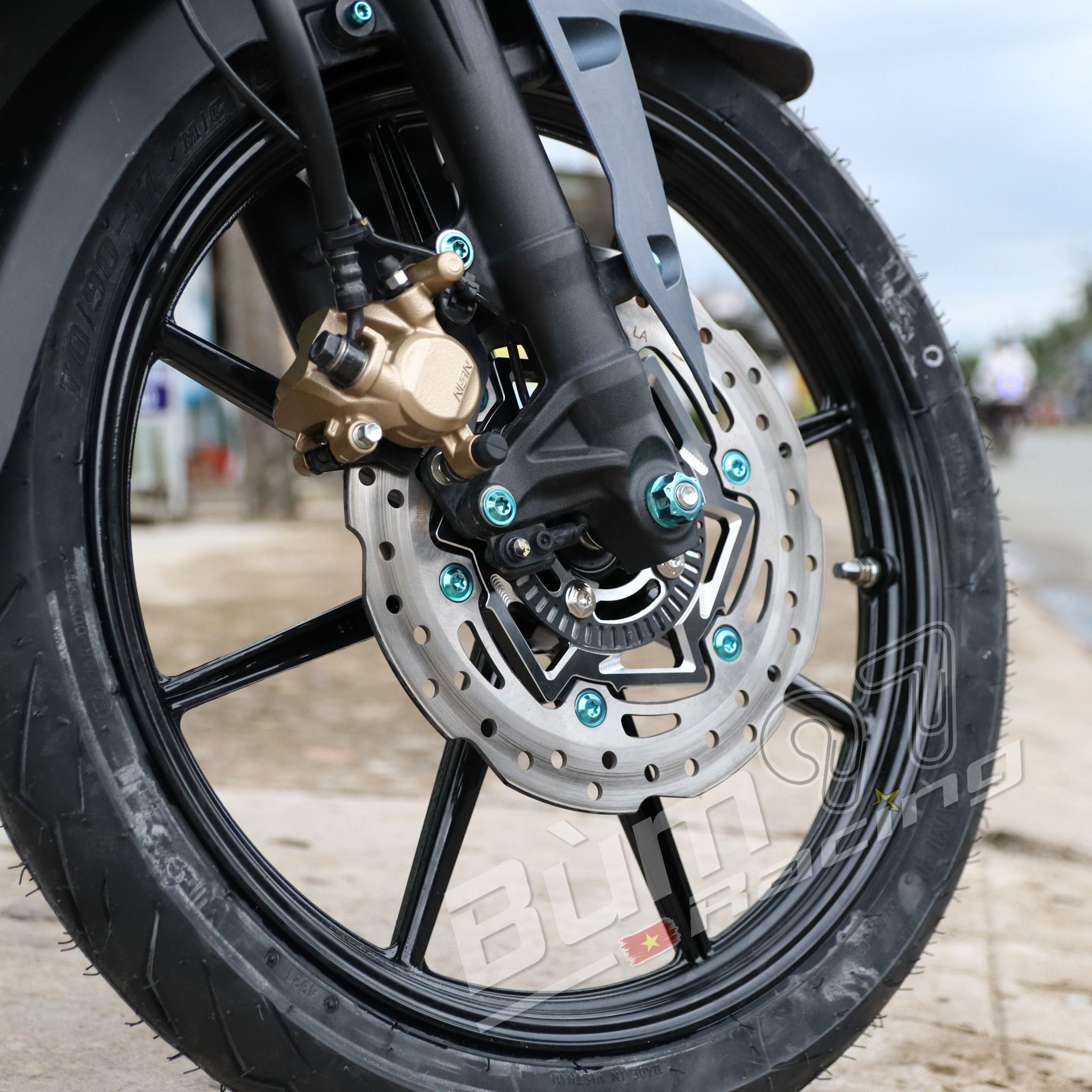 Set Mâm X1R 8 Cây Cho Winner V2-3 (ABS) + Vỏ Camel 70/80 – Bùm 97 ...