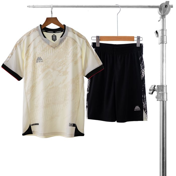 Quần Áo Bóng Đá Không Logo Mikal Ravid - Kem – TSPORT.VN