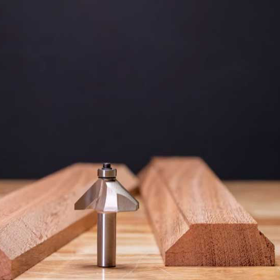 Mũi Router vát 45 – Phân Phối Vật Tư Phụ Kiện Phú Hải