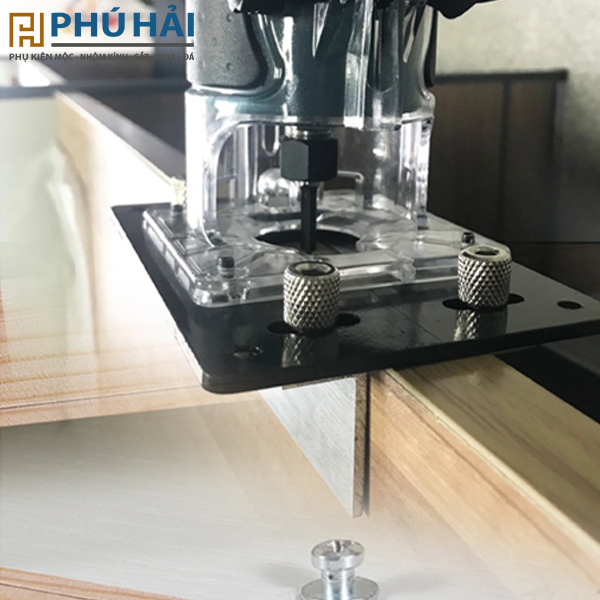 Cữ soi máy router chốt âm – Phân Phối Vật Tư Phụ Kiện Phú Hải