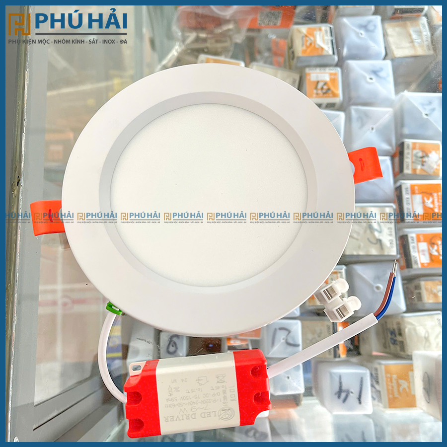 Bóng đèn led âm trần tròn 9W – Phân Phối Vật Tư Phụ Kiện Phú Hải