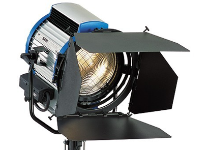 Đèn Spotlight 1000W – Piccolo Media