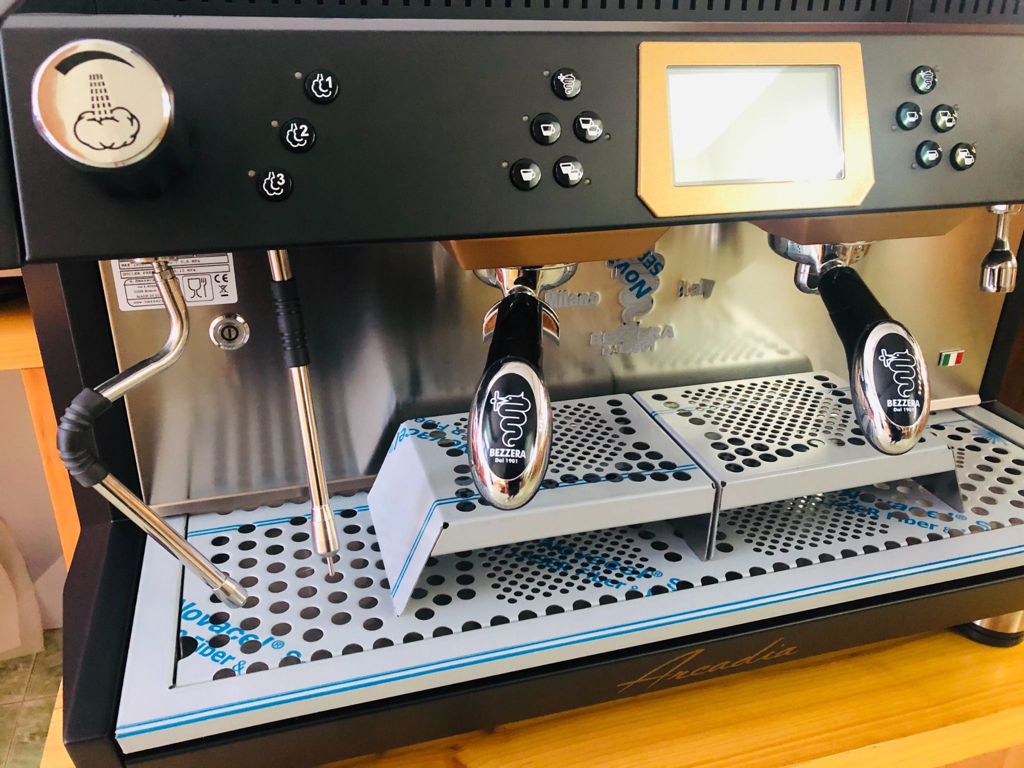 Máy pha cà phê Bezzera Arcadia Brewing Profile 2 Groups (Đen nhám) – Giải Pháp Y Tế & FnB ...