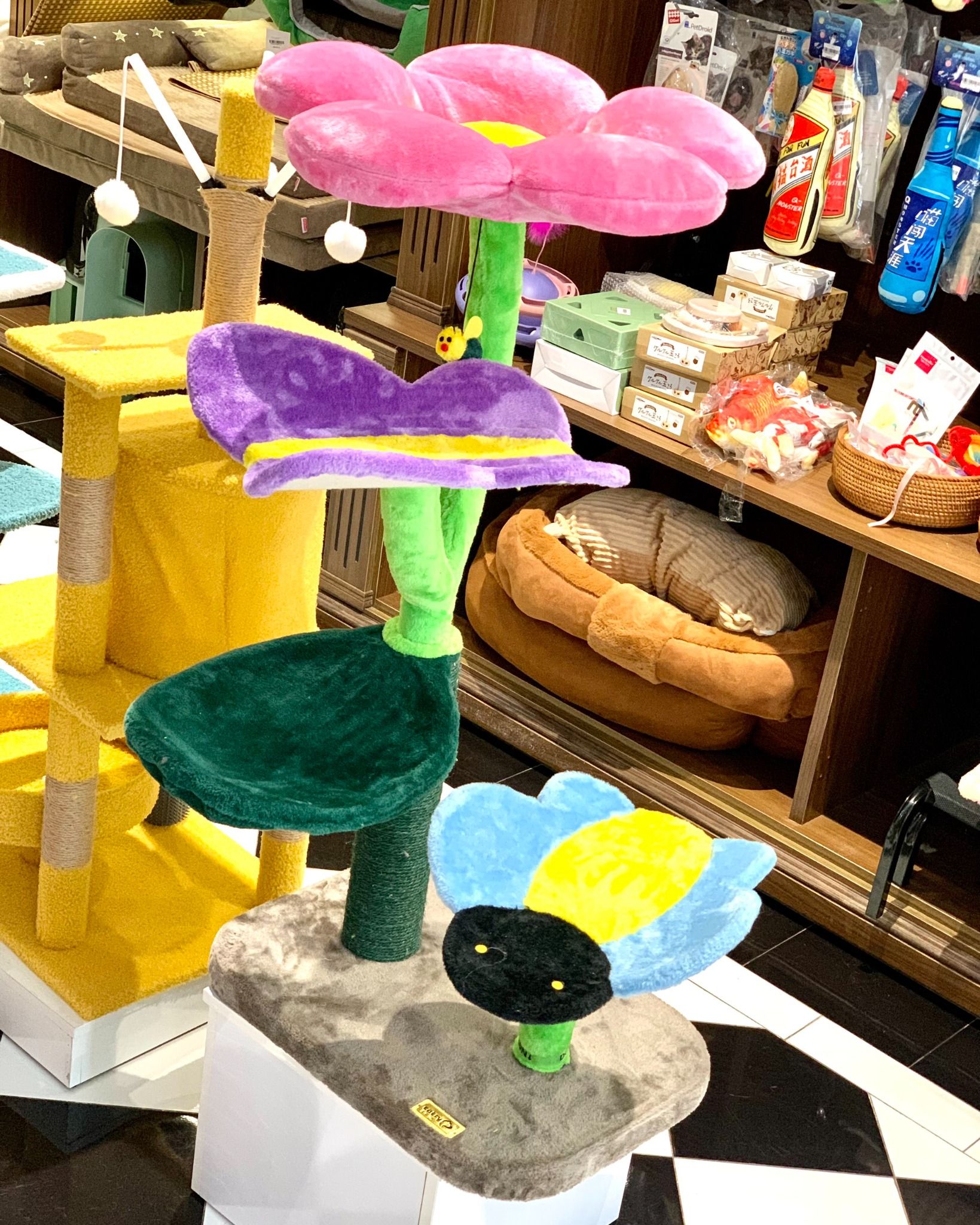 Catree bông hoa & bướm 3 tầng – PetBuddy