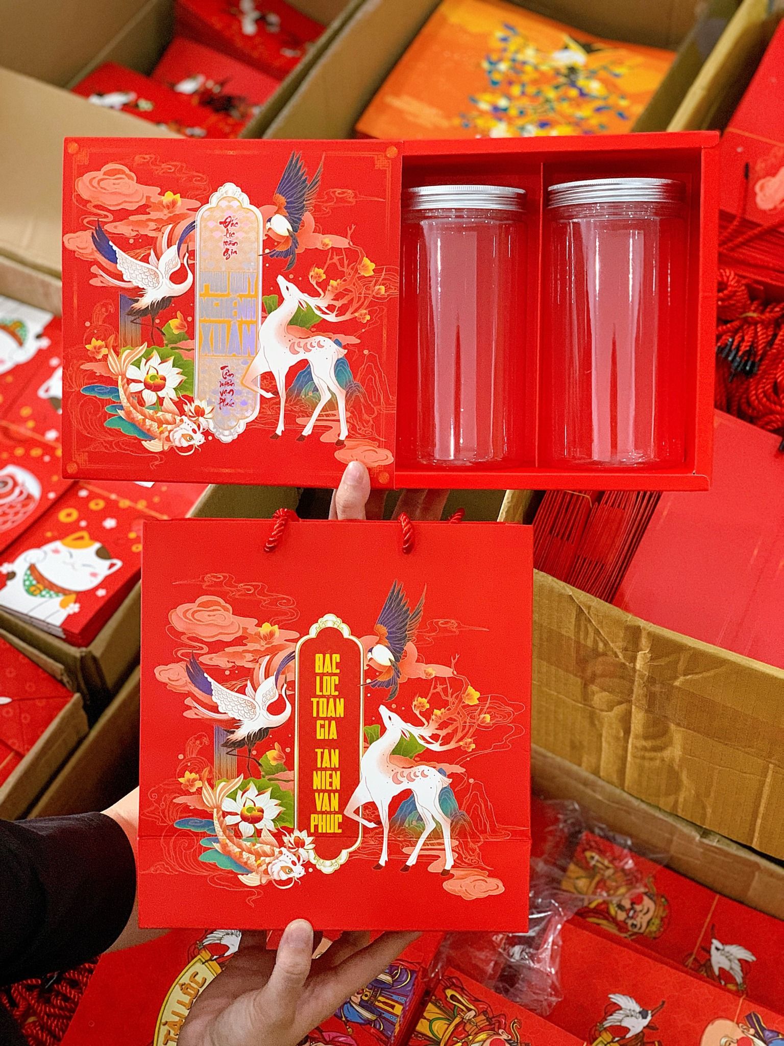 (TẾT 2023) HỘP NGHÊNH XUÂN SIZE TRUNG - ĐỰNG 2 HỦ 1L /4 HỦ 500ML – BakeNabi