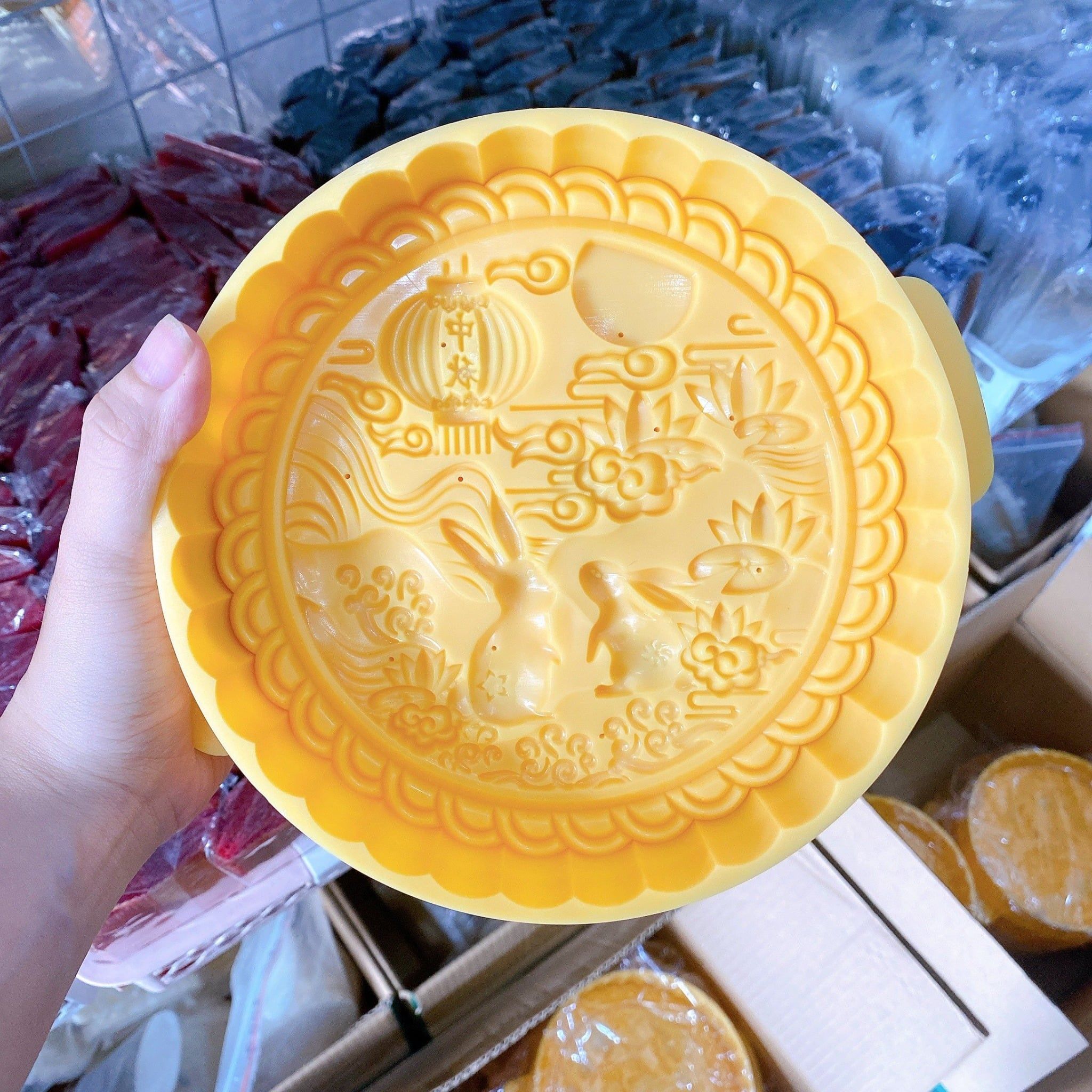 KHUÔN LÒ XO TRUNG THU THỎ/ CÁ CHÉP SIZE 600GR – BakeNabi