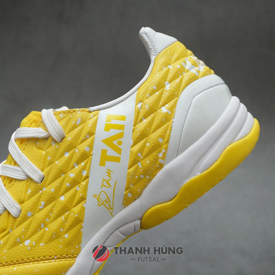 GIÀY ĐÁ BÓNG SÂN FUTSAL KAMITO FUTSAL TA11 PRO - KMI230139 – Thanh Hùng ...