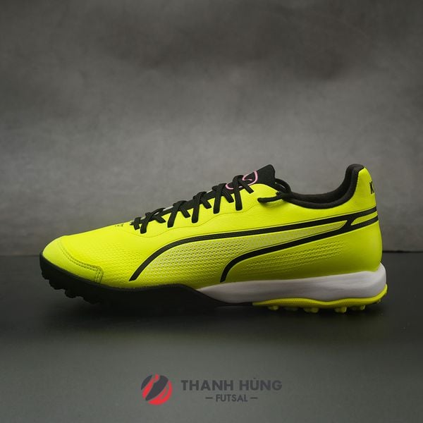 GIÀY ĐÁ BÓNG SÂN CỎ NHÂN TẠO PUMA KING PRO TT - 107255-03 - VÀNG/ĐEN ...