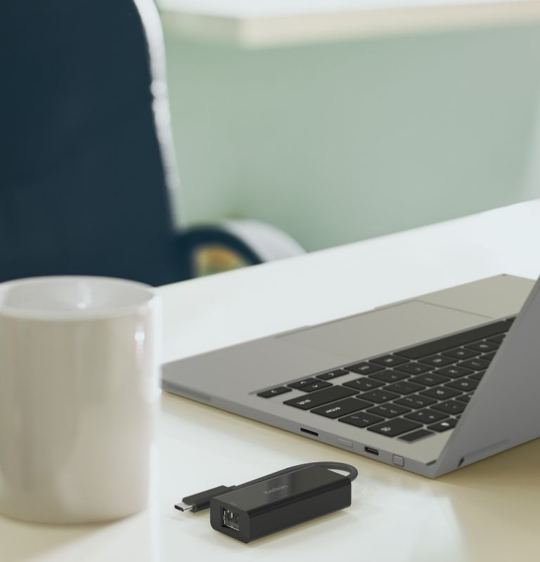 Adapter chuyển đổi USB-C to Ethernet 2.5 Gigabit màu đen Belkin MeKo ...