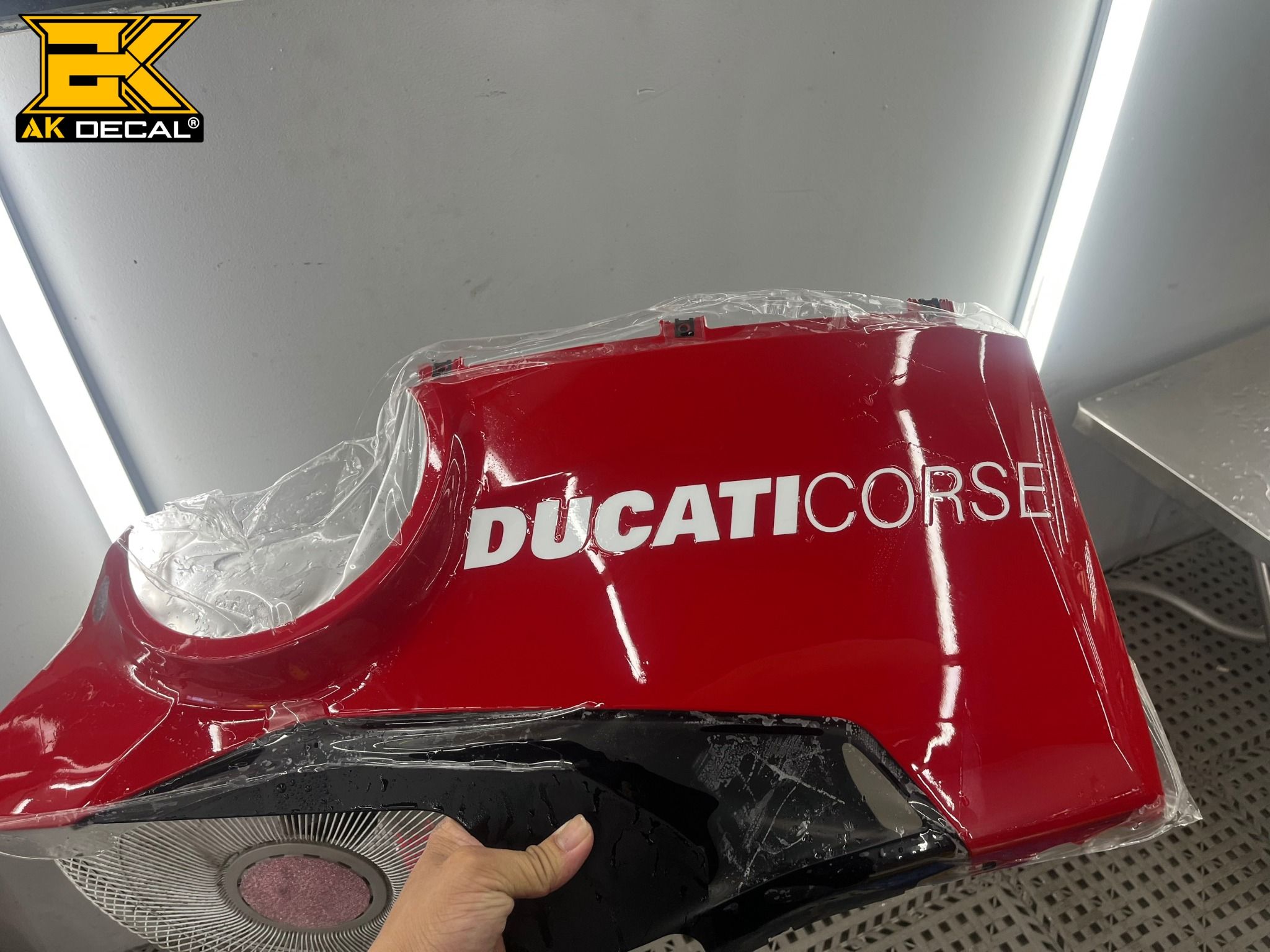 PPF DUCATI V4 – AK DECAL