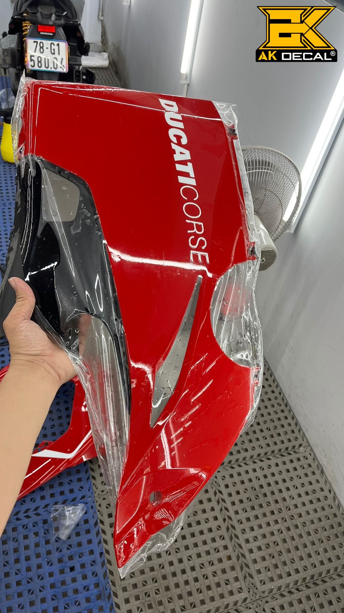 PPF DUCATI V4 – AK DECAL