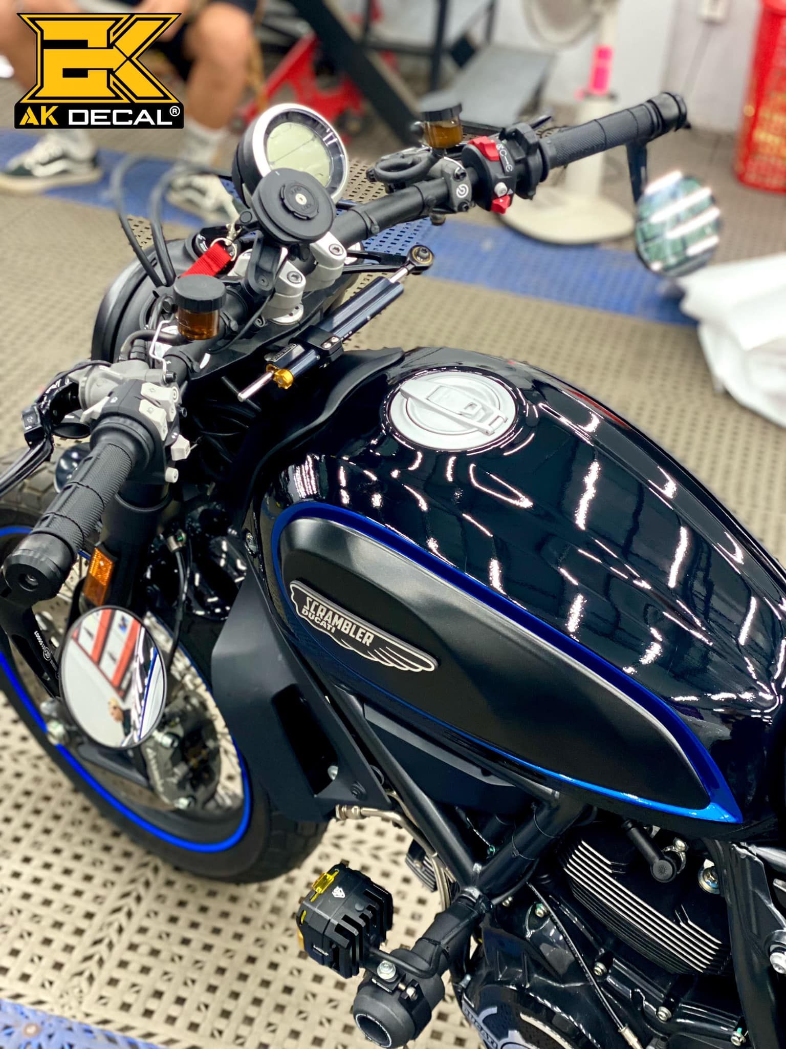 DUCATI SCRAMBLER - 090423 – AK DECAL