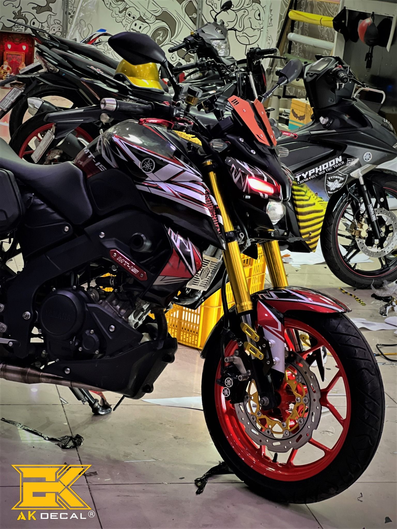 YAMAHA MT15 - 310822 – AK DECAL